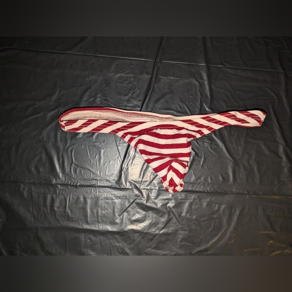 N2N | Underwear & Socks | N2n Mens Stripe Thong Size L | Poshmark